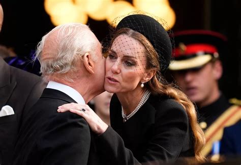 Kate Middletons Sweet Gesture For King After Sombre Moment At Duchess