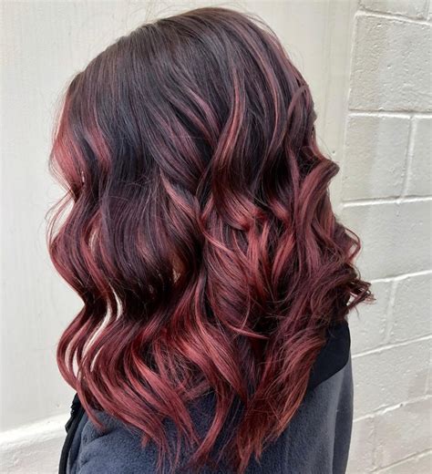 25 Jaw Dropping Dark Burgundy Hair Colors For 2022