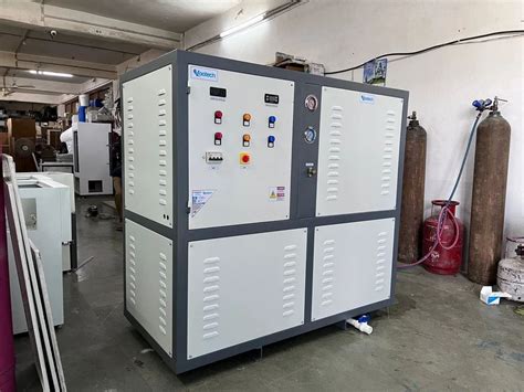 Multi Compressor Air Cooled Scroll Chiller At ₹ 200000 Piece Industrial Chillers In Surat Id