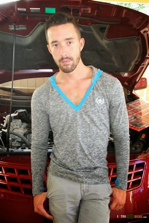 Gods Of Desire Dioses Del Deseo Isaac Hardy