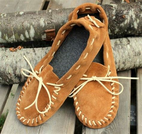 56 Ideas De Mocassin Indians Cherokee Zapatos Calzas Hacer Zapatos