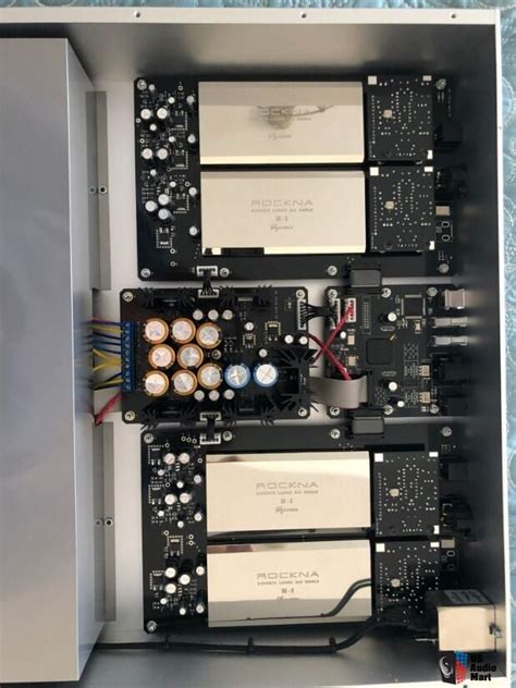 Rockna Wavedream Signature Balanced Xlr Dac With Volume Control Silver Closeout Sale Photo