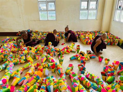 ဒေါက်တာ အရှင်နန္ဒမာလာ ဘိဝံသ သီတင်းကျွတ်လပြည့် အဘိဓမ္မာအခါတော်နေ့ ပြင်ဉီးလွင်မြို့နယ် အောင်ချမ