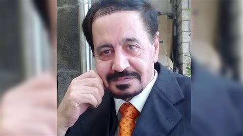 كتب عودة غوّار وفاة الكاتب والممثل السوري أحمد السيد