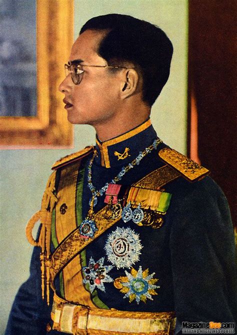 ในหลวง รัชกาลที่ 9 ราชวงศ์ กษัตริย์ ประวัติศาสตร์