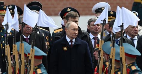 მათი საშიში სამყარო როგორ ამზადებს კრემლი მოსახლეობას ნატოსთან ომისთვის