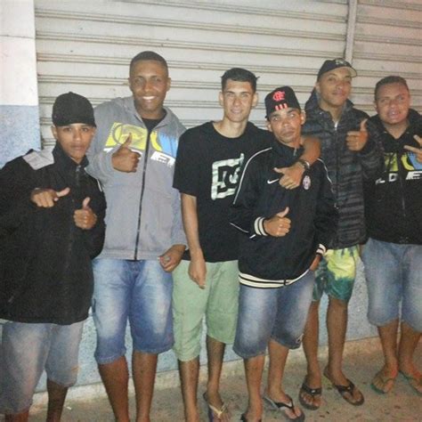 Stream Rayssa Emanuelle Listen To Consciente Playlist Online For