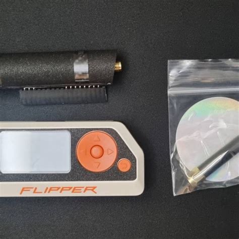 Cc1101 For Flipper Zero External Sub Ghz Range Extender Board With Gpio Connector In Custom Case