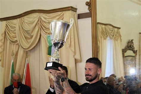 Taranto Premiato Dalla Lnd Sergio Liuzzi