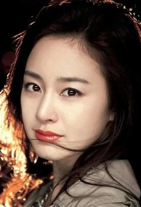 韩国第一美女”金泰熙：出身豪门，名校毕业，下嫁 天王”百科ta说