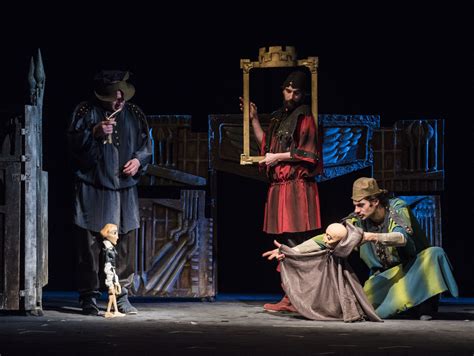 Кукленият спектакъл Хамлет на 5 Октомври в Държавен куклен театър Пловдив разграбена