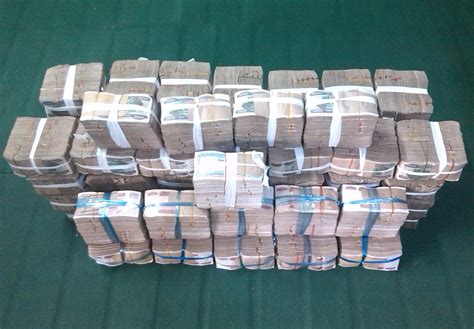 Dvb ေရႊတုံးအတု လိမ္လည္ေရာင္းခ်သူ တရုတ္ ၃ ဦးကို ဖမ္းဆီး