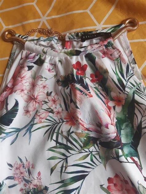 Брендова сукня — ціна 160 грн у каталозі Сукні міді Купити жіночі речі за доступною ціною на