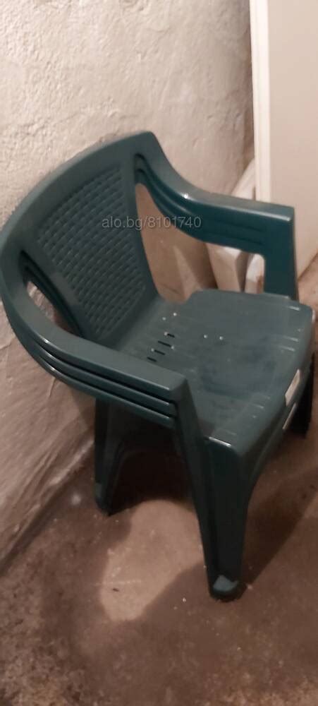 Продавам три броя нови пласмасови стола Мебели за градината Бургас Продавам три броя н