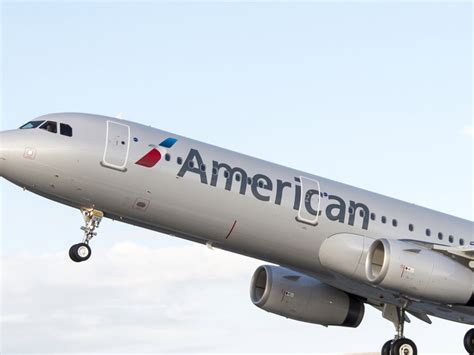 American Flight 1212 60 Photos