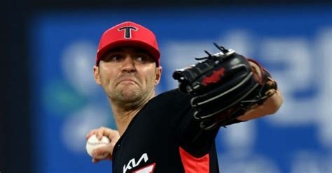 ‘규정이닝 유일 0볼넷 네일 Kia 외인투수 잔혹사 종식을 향하여