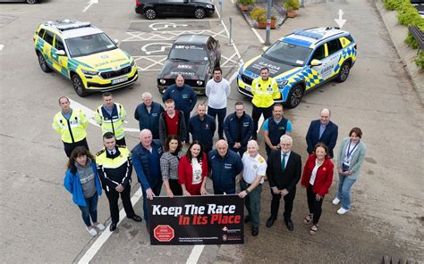 Its Thursdays Livestream Of The Nine Til Noon Show With Greg Hughes