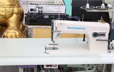 Оёдолчин мэргэжлийн ур чадвар олгох 3 сарын тэтгэлэгт сургалтанд 20 хүн хамрагдаж байна