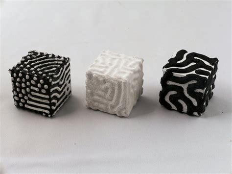 3d Printed Reaction Diffusion Cube By Taroh Zuo Pinshape