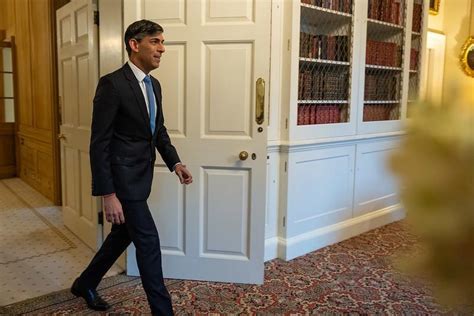 Sunak Pledges To Fund 100 000 More Apprenticeships By Scrapping ‘mickey Mouse Degrees News