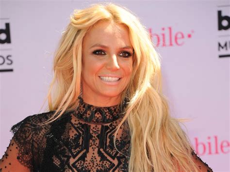 Britney Spears Shows Off Butt In Neon Bathing Suit Instagram Photos