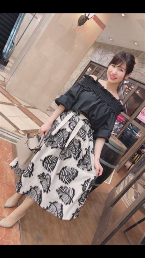 Pin On Yu Shinoda Sakura Momo Mini Skirts Ballet Skirt Fashion
