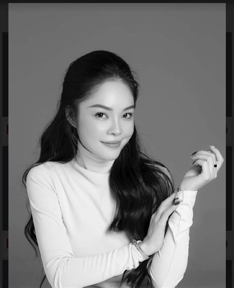 Nhan Sắc Dương Cẩm Lynh Sau Sóng Gió Kinh Tế Ngày Nay