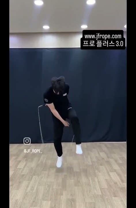 프로 플러스 30 국가대표 선수 전용랩과 릴리즈 기술을 구사하기 좋습니다실줄 느낌 으로 생각 하시면 됩니다 세계줄넘기총연맹 Jf줄넘기 Youtube