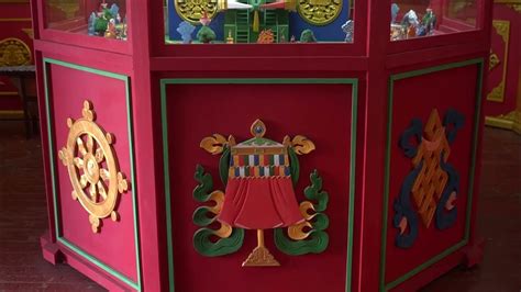 СОЁЛЫН ӨВ ХҮҮХДИЙН НҮДЭЭР Баянхонгор аймаг Эрдэнэцогт сум Хачин ламын сүм Youtube