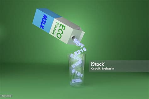 그린 워싱 개념 생산자 부정직 비문 에코가있는 우유 패키지에서 다양한 유해한 첨가제가 E 사기 오해의 소지가있는 구매자를 쏟아 붓습니다 제품에 대한 진실을 숨깁니다 해를