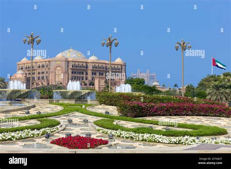 The Emirates Palace Mandarin Oriental 2005 A Luxury Five Star Hotel