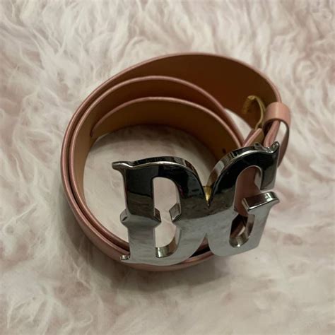 Рожевий пояс пасок ремінь б у — ціна 200 грн у каталозі Ремені Купити аксесуари за доступною