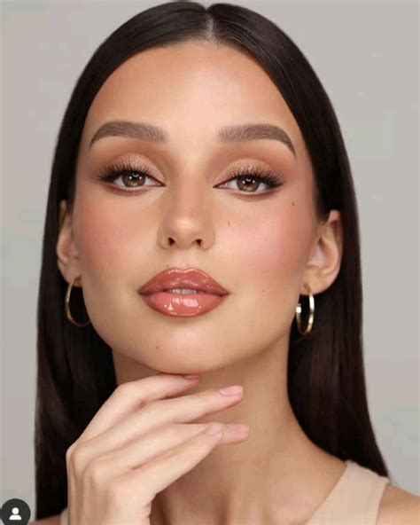 Mesmerizing Before And After Makeup Metamorphoses For The Ages 40 And