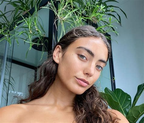 Vanessa Moe Bio Age Height Wiki Models Biography