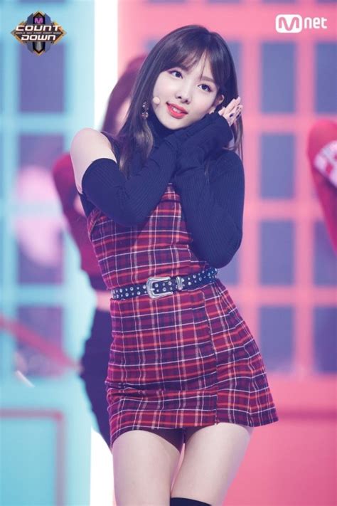 개인적으로 정말 이뻤다고 느꼈던 시절의 나연 인스티즈 Instiz 인티포털 카테고리