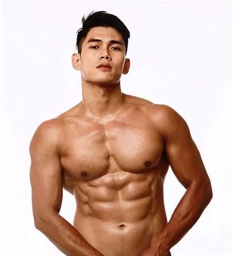 Ins肌肉男画报精选亚洲肌肉男 NOW健身 FIT fit健身 fitness fitapp FIT助手 FIT资讯 健身计划 健身日记 管理员微信now fit