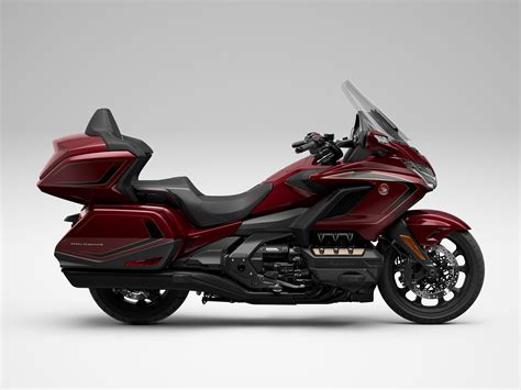 2025 Honda Gold Wing Tour Dct 50th Anniversary Review • Total Motorcycle