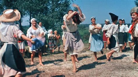 Песня из кинофильма Свадьба в Малиновке Youtube