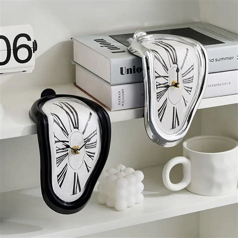 Reloj De Pared De Pedestal Estilo Salvador Dal Reloj De Giro De Fusi N