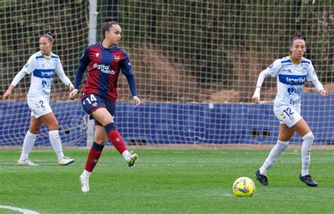 Daniela Arques El Diamante De La Rojita Que Quiere Llevarse El