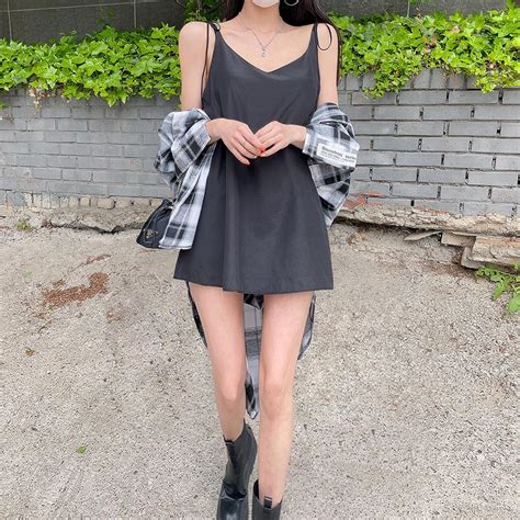 슬립 샤틴 끈조절 끈 나시 미니 원피스