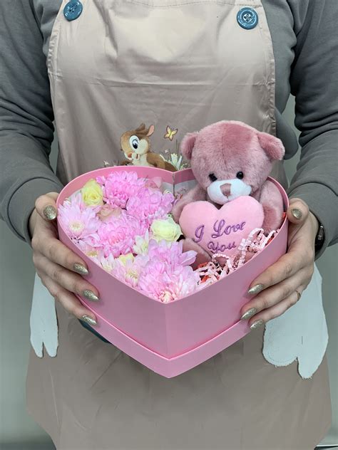 Подарочный набор Влюбленность купить в Новосибирске «Первый цветочный Новосибирск