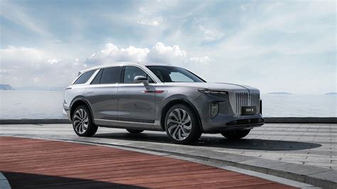 35 Facts About Hongqi E Qm5