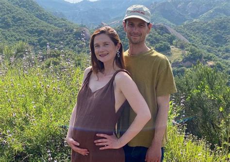Bonnie Wright Is Pregnant Entertainment News Asiaone
