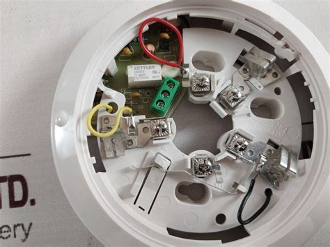 System Sensor Honeywell B324 Rl Latching Relay Base 32v Aeliya Marine