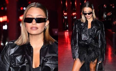 Julia Wieniawa W Pierzastej Mini Prezentuje DrapieŻny Look Na Pokazie