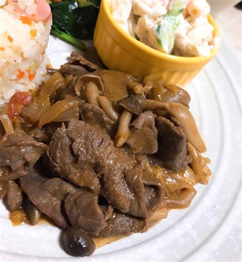 つくったよレポート「簡単★本格的★洋風の牛肉煮込み」｜楽天レシピ