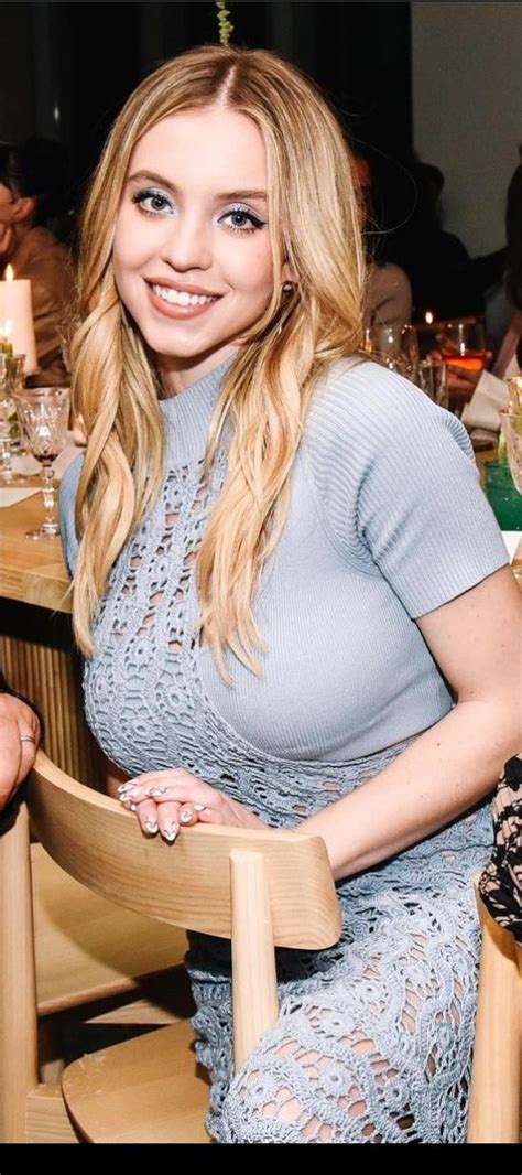 Sydney Sweeney R Celebswithbigtits