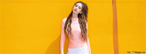 Beautiful Korean Model Somi From Ioi K Pop Band 4k Wallpaper Download