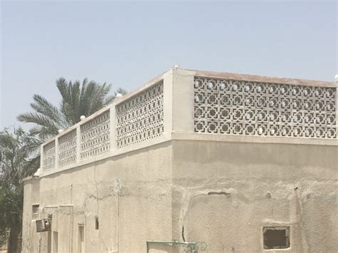 Decorative Cmu Misfits Architecture